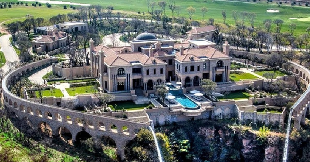 Maiores mansões do mundo - Tediado